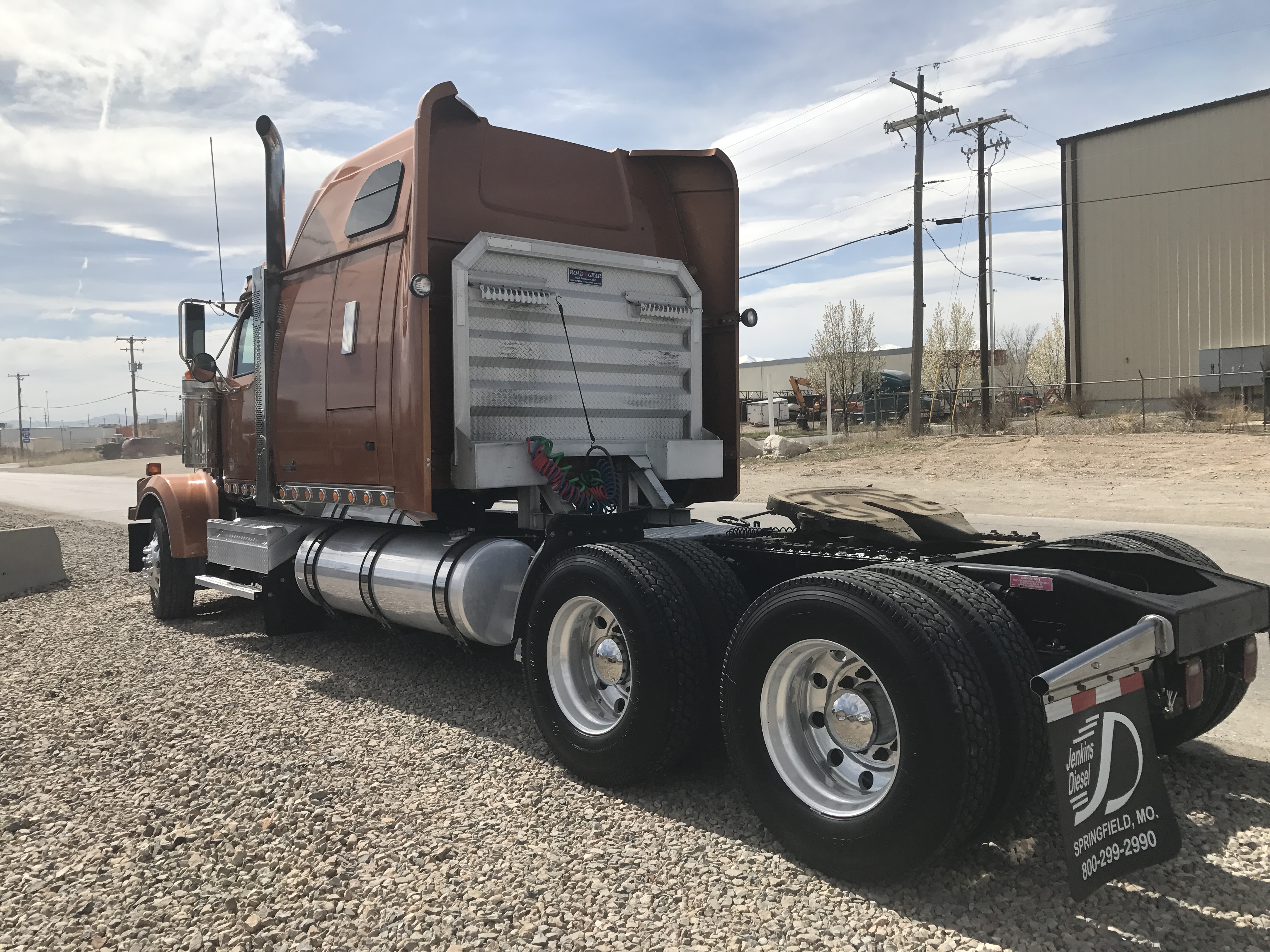2008 STRATOSPHERE STARLIGHT SLEEPER TRUCK - Dogface Heavy Equipment ...