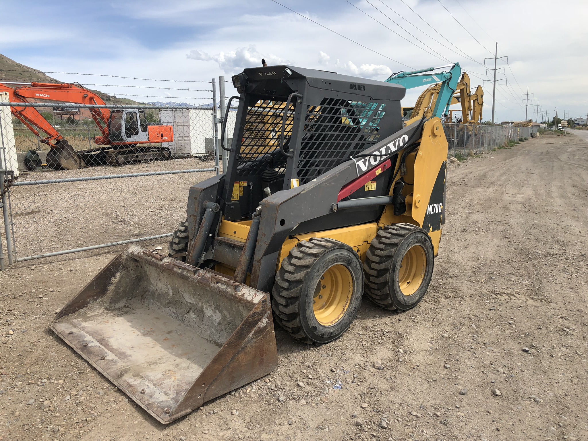 MC70-B SKID STEER LOADER - Dogface Heavy Equipment Sales