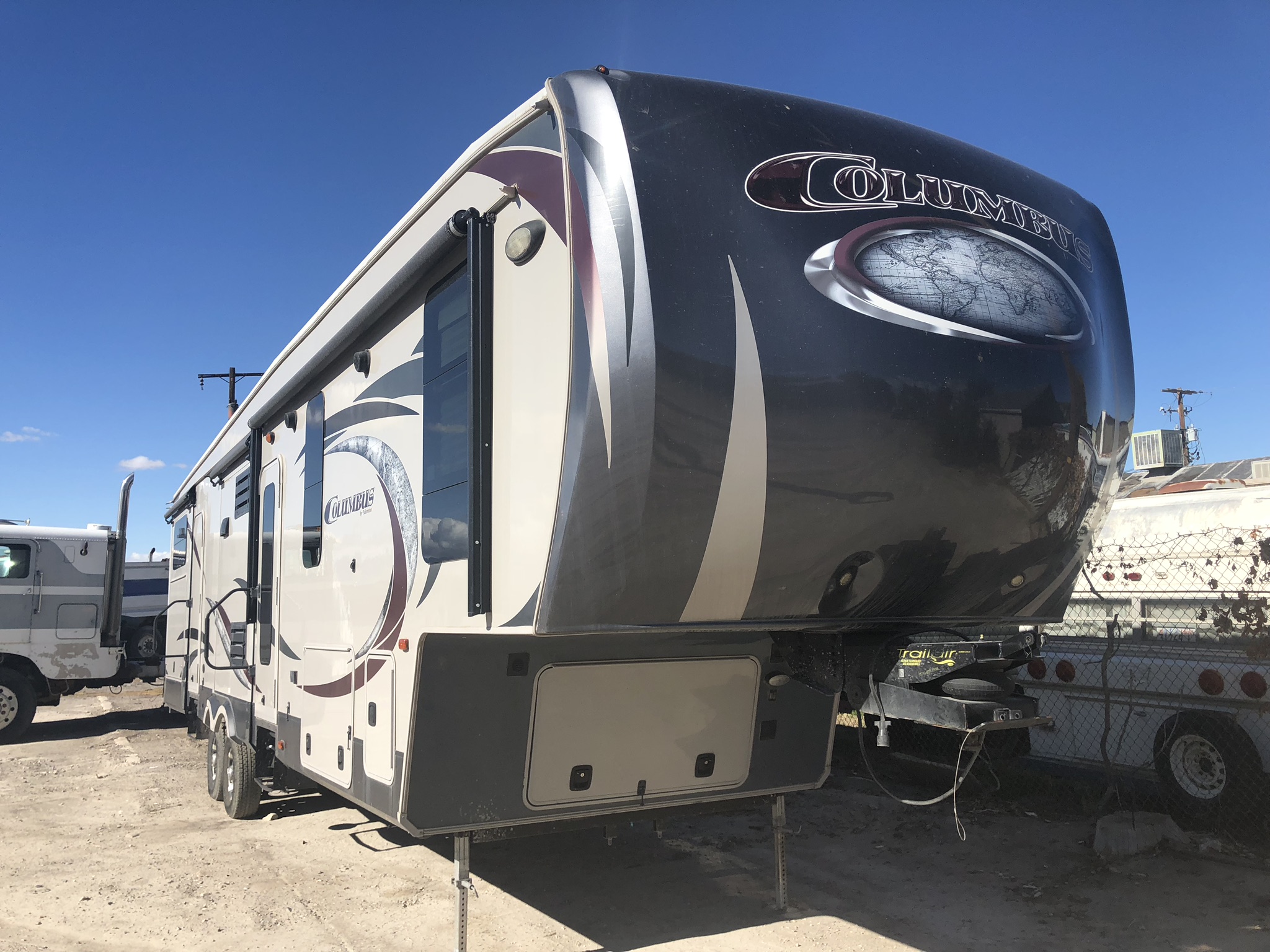 38' Camper Trailer - Dogface Heavy Equipment Sales : Dogface Heavy ...