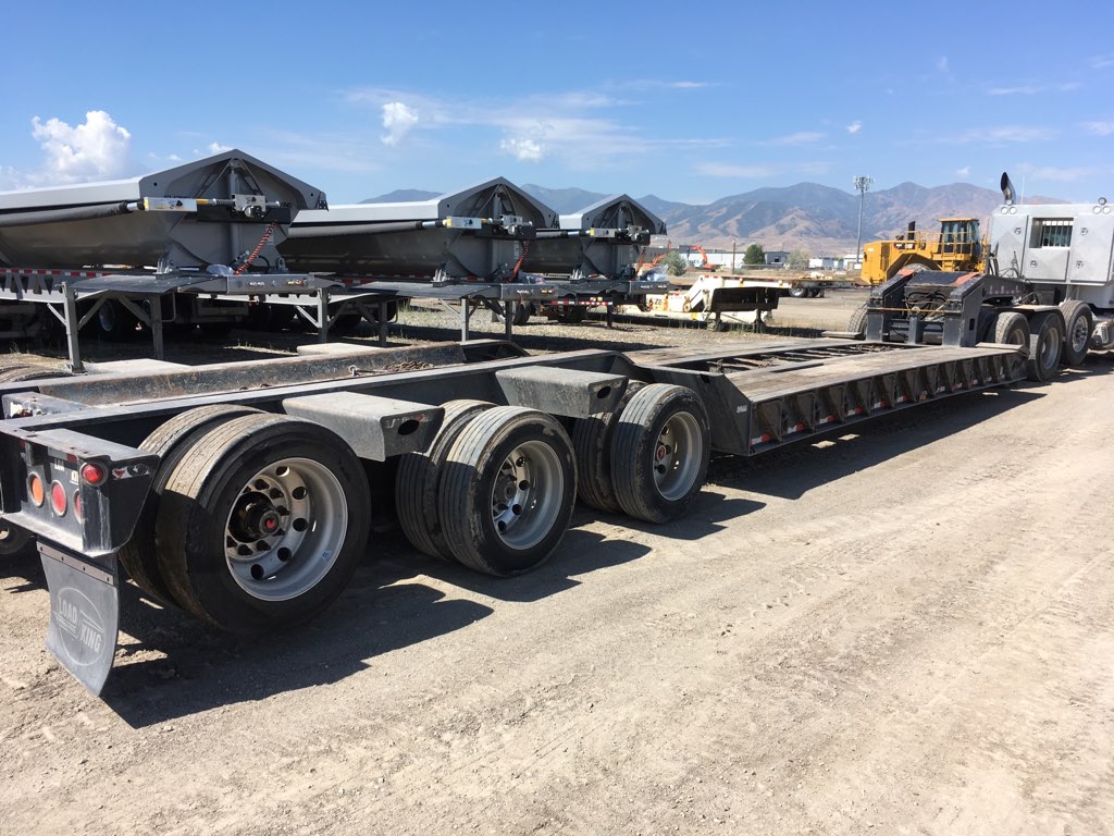60 Ton Trailer 9' wide 26' deck - Dogface Heavy Equipment Sales