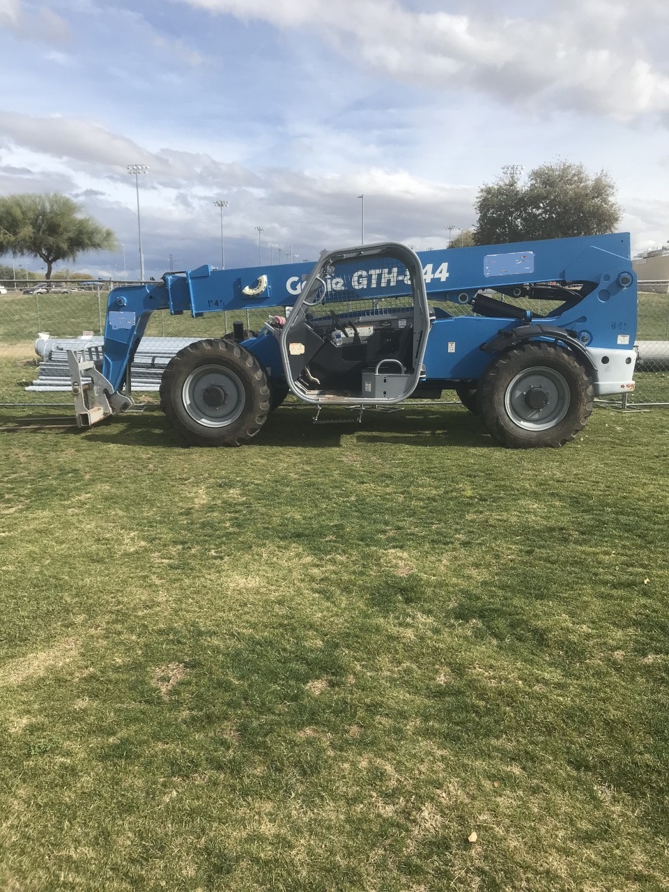 844 Telehandler - Dogface Heavy Equipment Sales