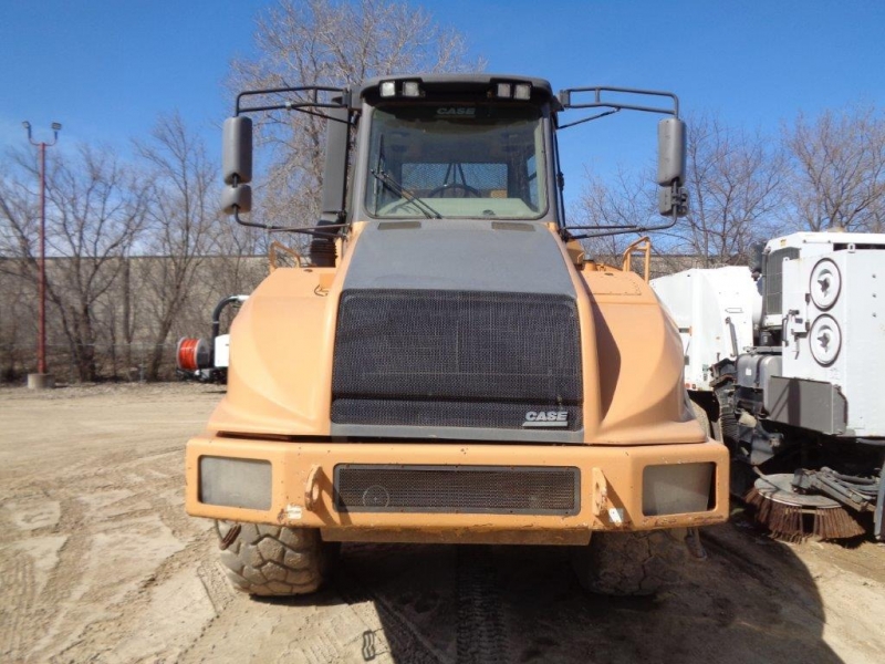 330B (30 Ton) Artic Truck - Dogface Heavy Equipment Sales