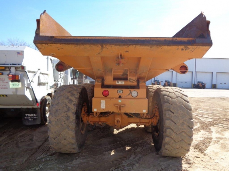 330B (30 Ton) Artic Truck - Dogface Heavy Equipment Sales