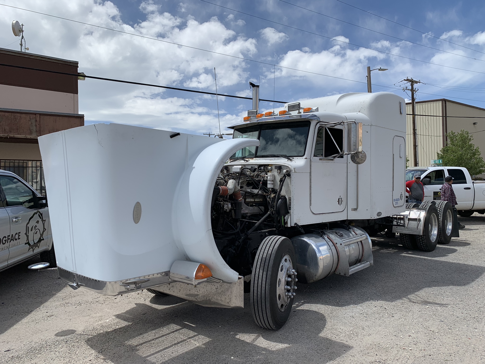 378 SHORT SLEEPER - Dogface Heavy Equipment Sales : Dogface Heavy ...