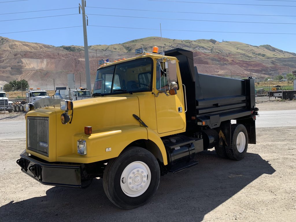 BOBTAIL DUMP TRUCK - Dogface Heavy Equipment Sales : Dogface Heavy ...