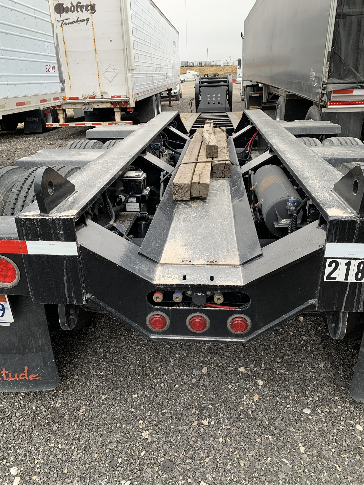 55 TON RGN GOOSENECK TRAILER - Dogface Heavy Equipment Sales