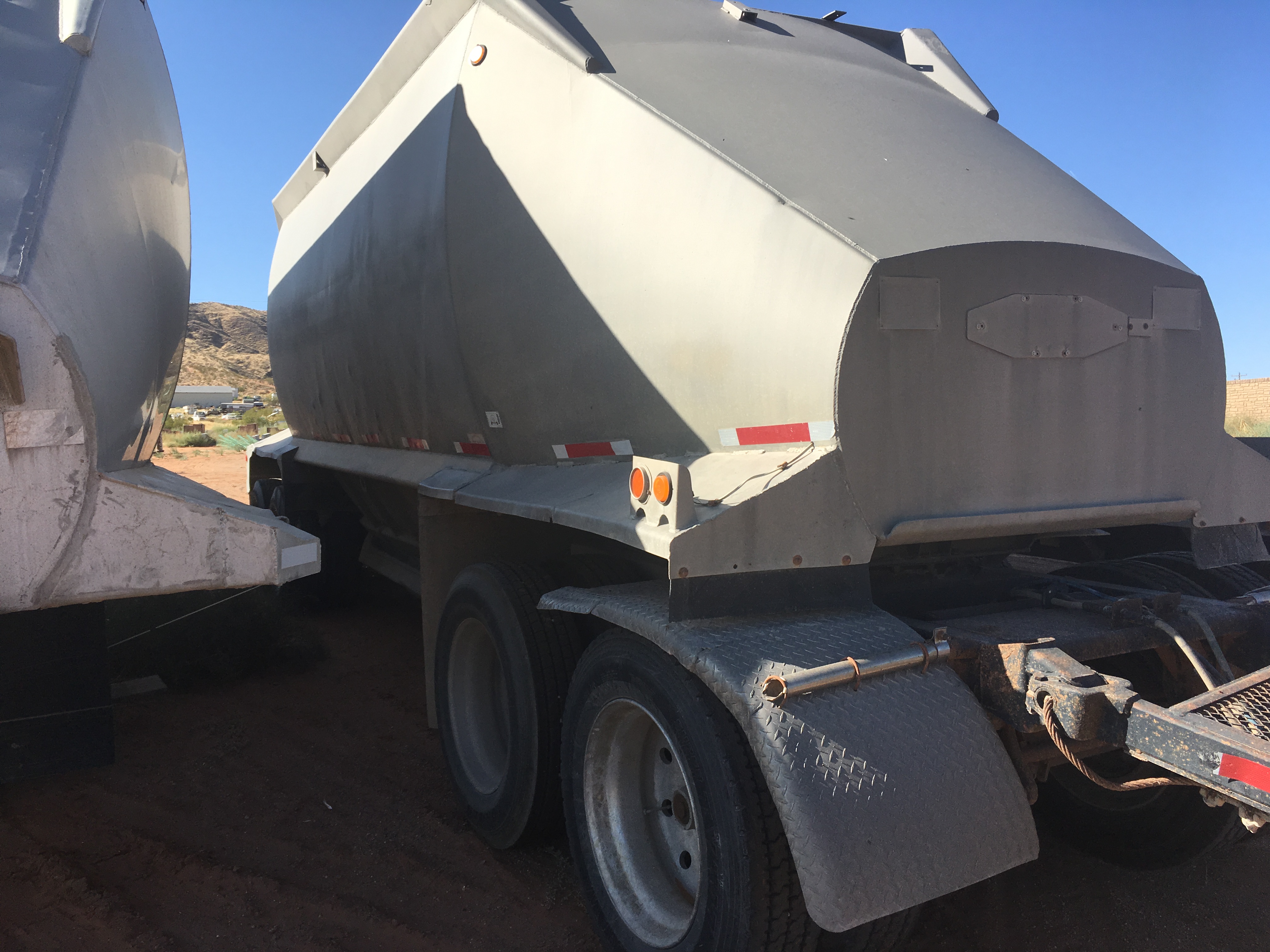 Belly Dump Set - Dogface Heavy Equipment Sales