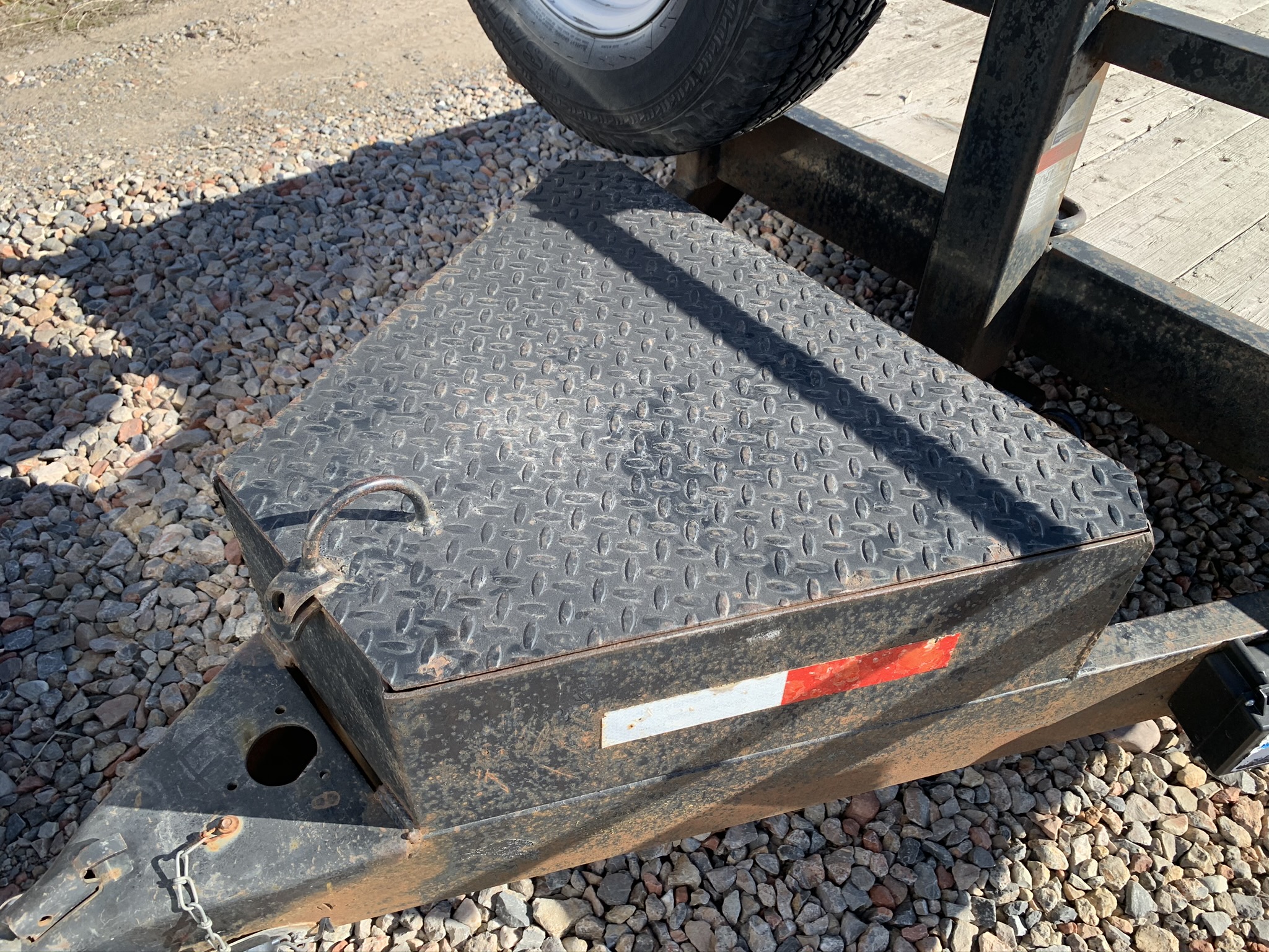 3.12000 POUND BEAVER TAIL TRAILER - Dogface Heavy Equipment Sales ...