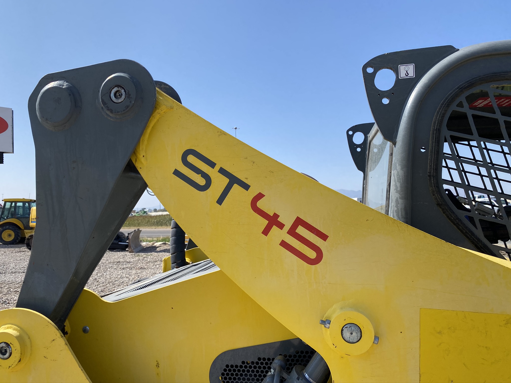 ST45 TRACK LOADER - Dogface Heavy Equipment Sales