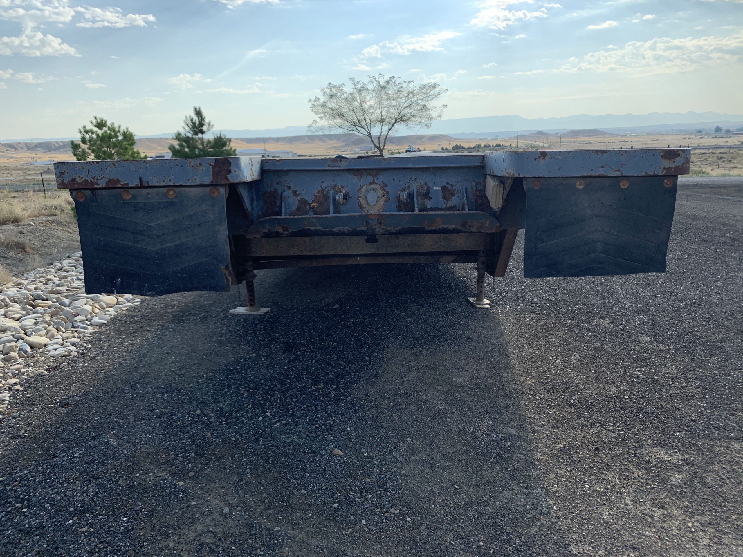 50 TON GOOSE NECK TRAILER - Dogface Heavy Equipment Sales