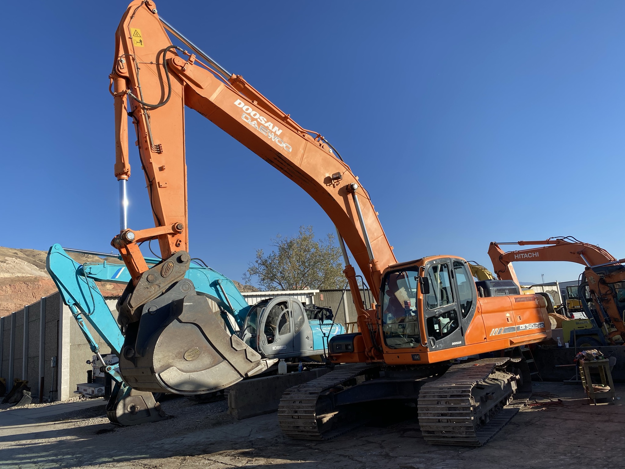 DX340LC EXCAVATOR - Dogface Heavy Equipment Sales : Dogface Heavy ...