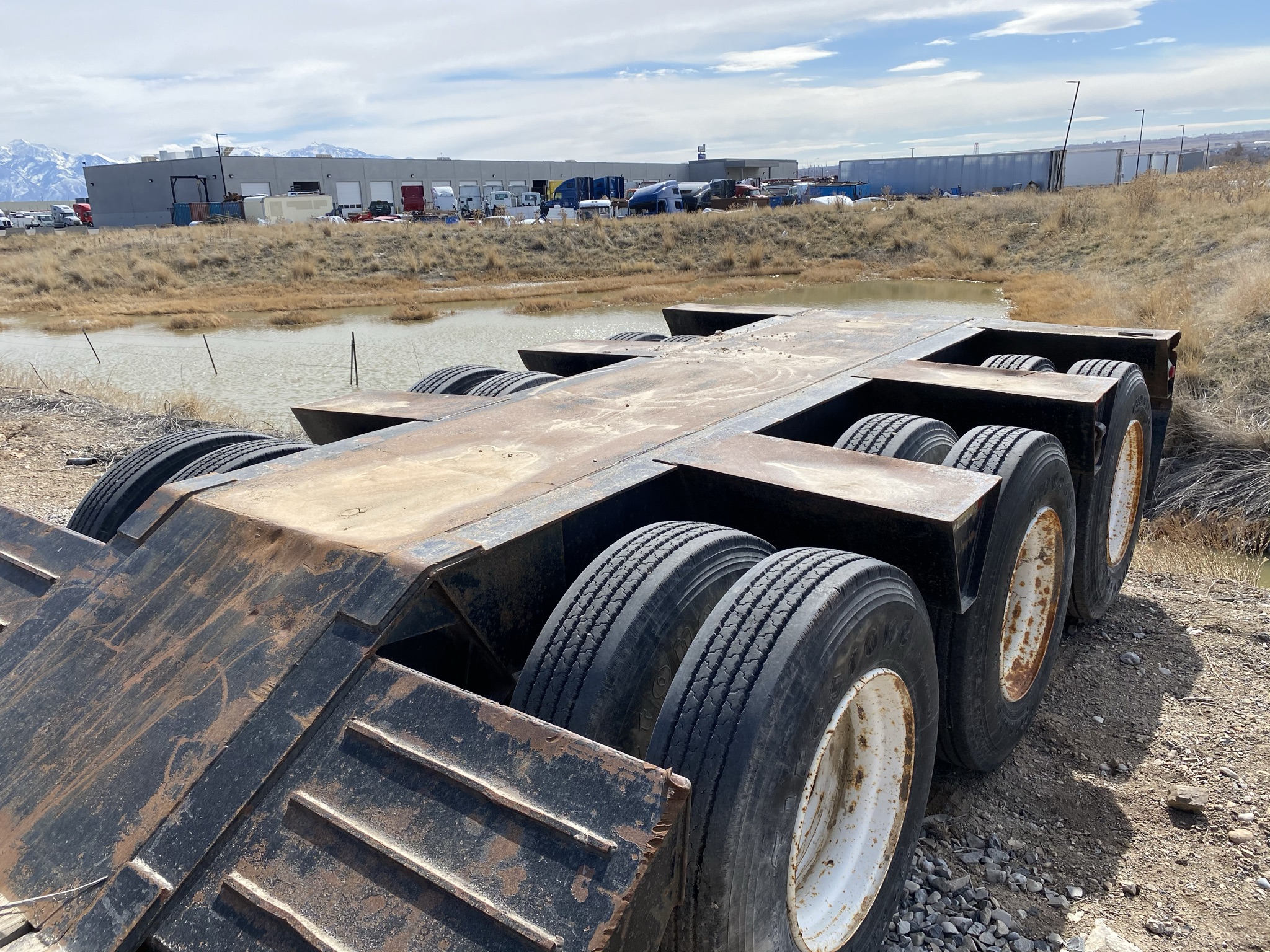 RG-50 GOOSE NECK TRAILER - Dogface Heavy Equipment Sales