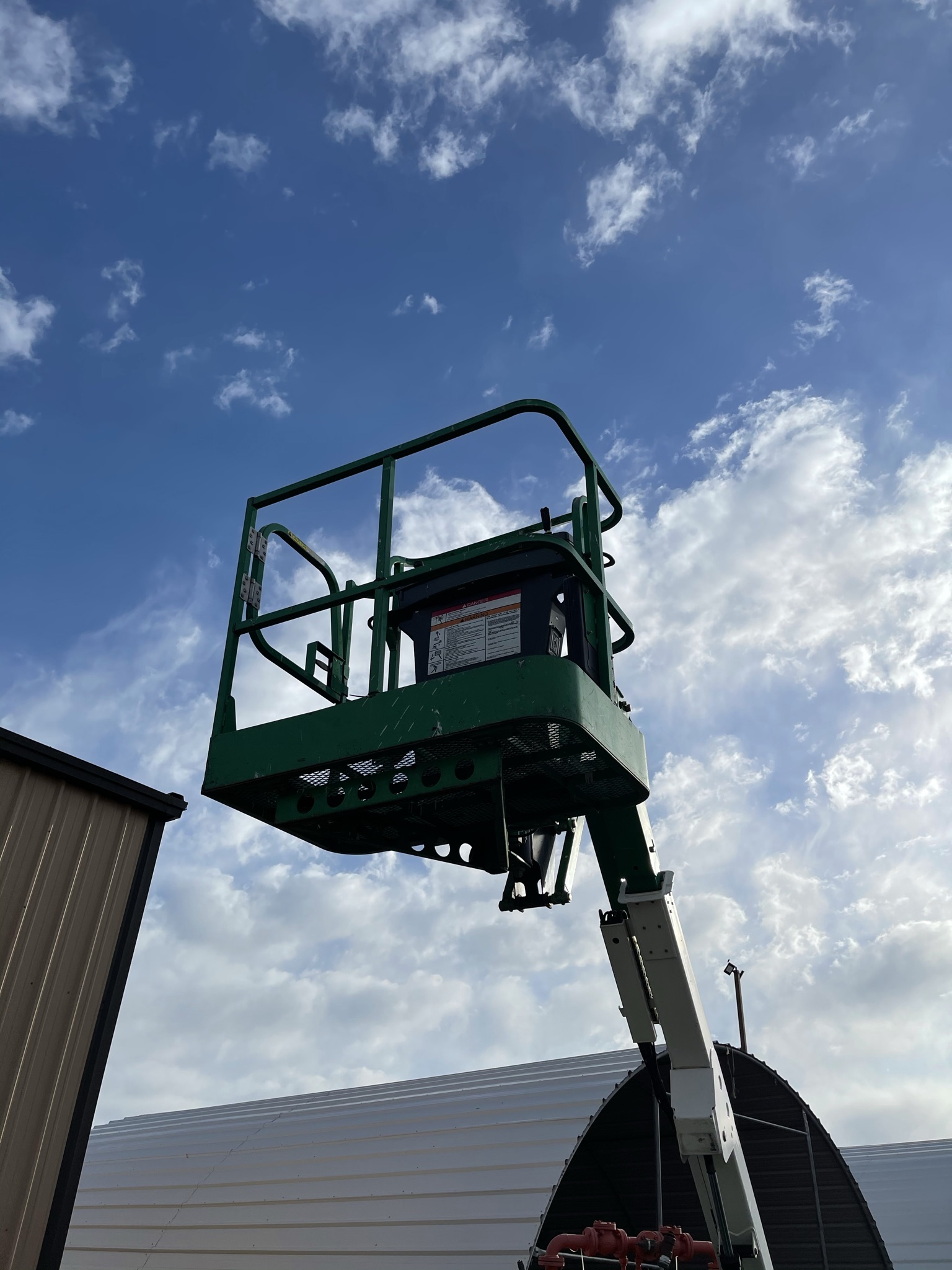 E400AJPN SICCOR LIFT - Dogface Heavy Equipment Sales