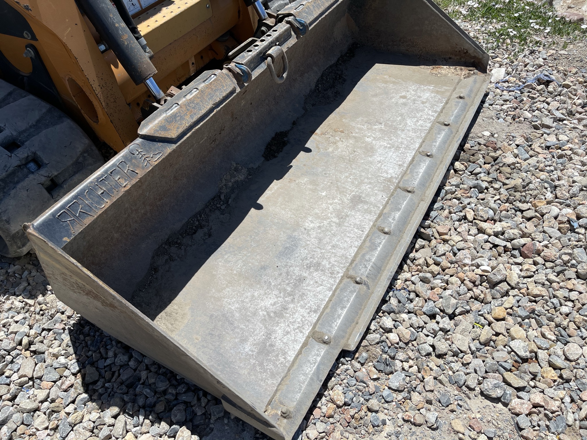 TR320 TRACK LOADER - Dogface Heavy Equipment Sales : Dogface Heavy ...