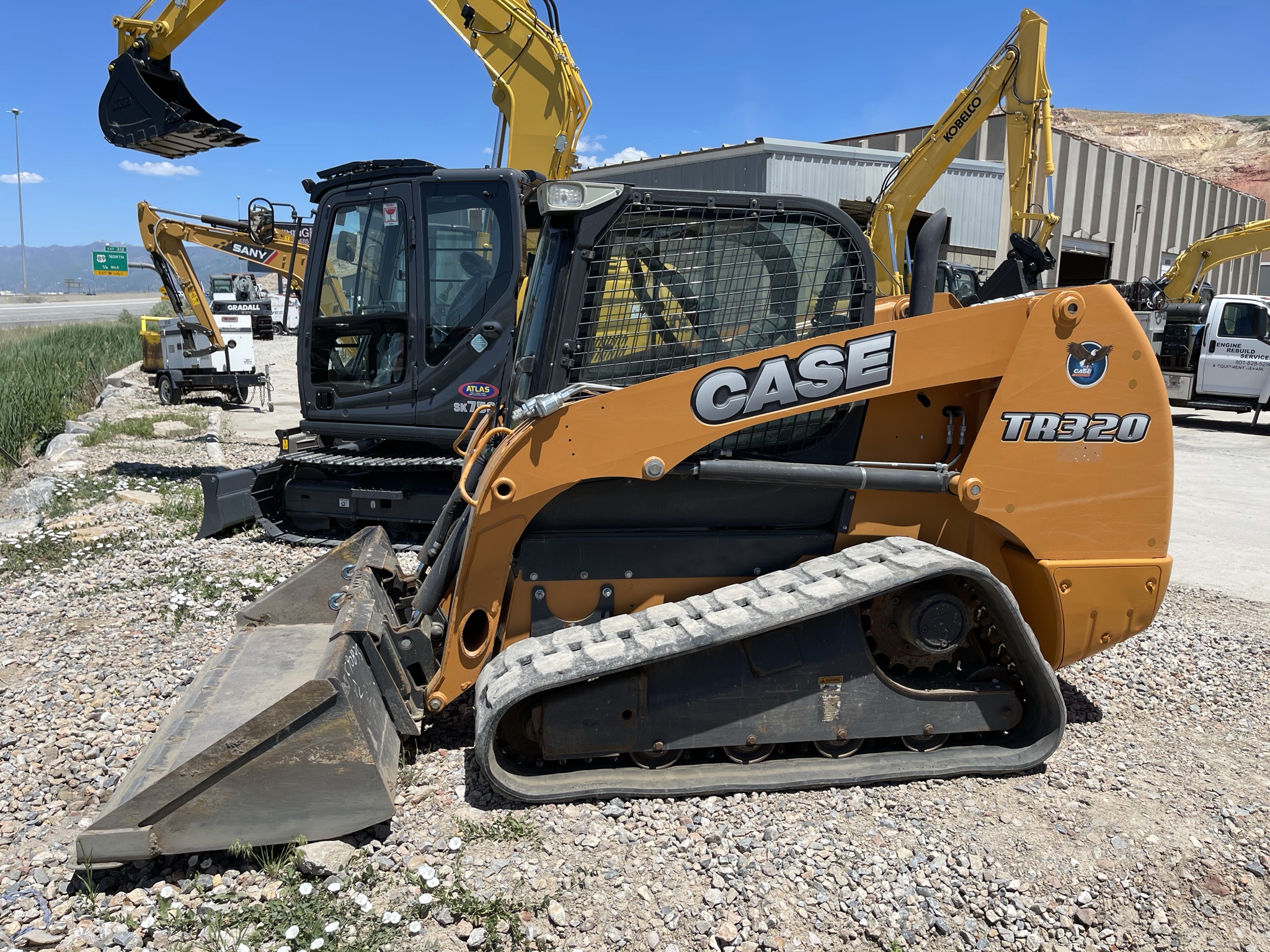 TR320 TRACK LOADER - Dogface Heavy Equipment Sales : Dogface Heavy ...