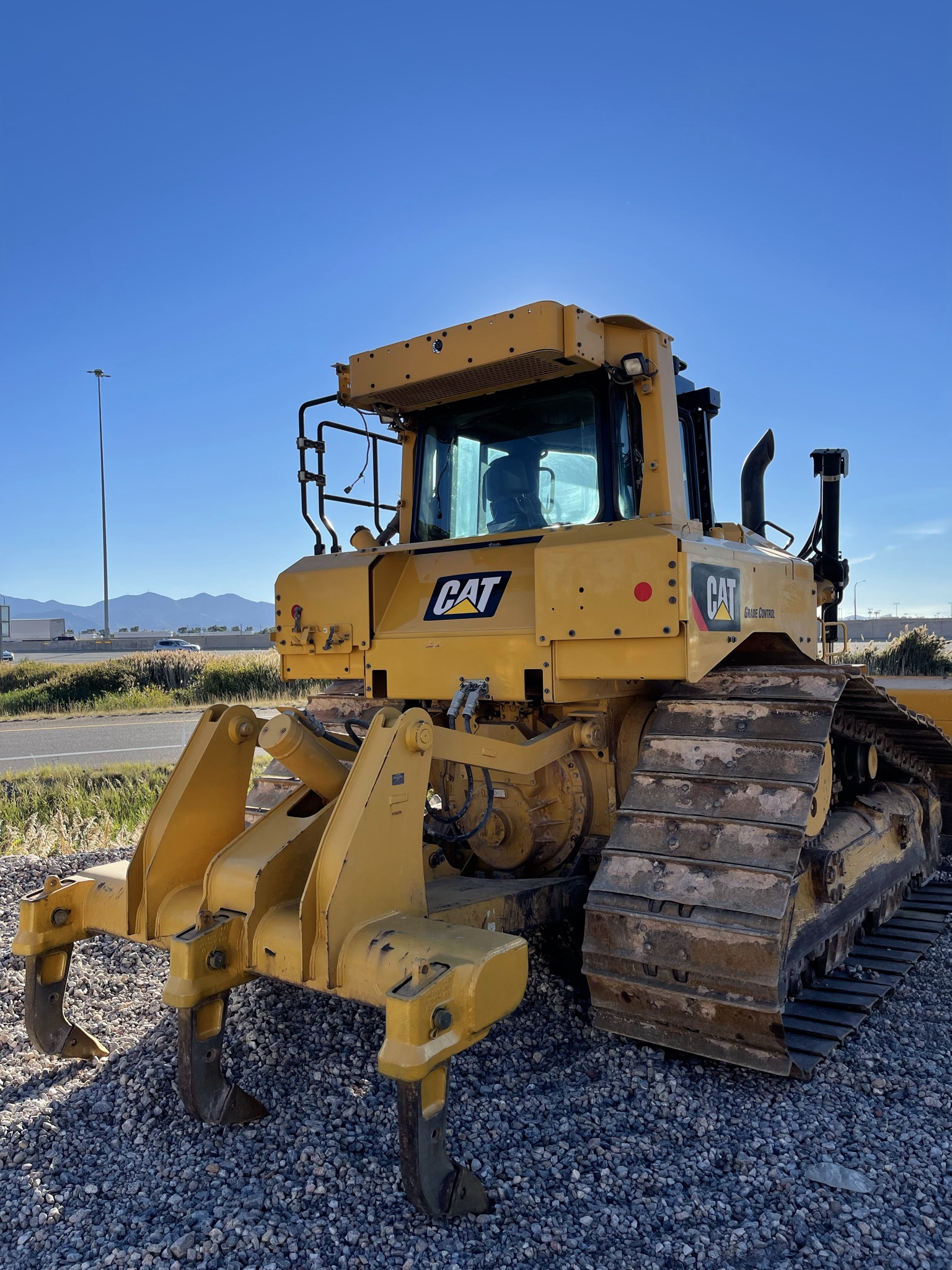 D6T LGP DOZER - Dogface Heavy Equipment Sales