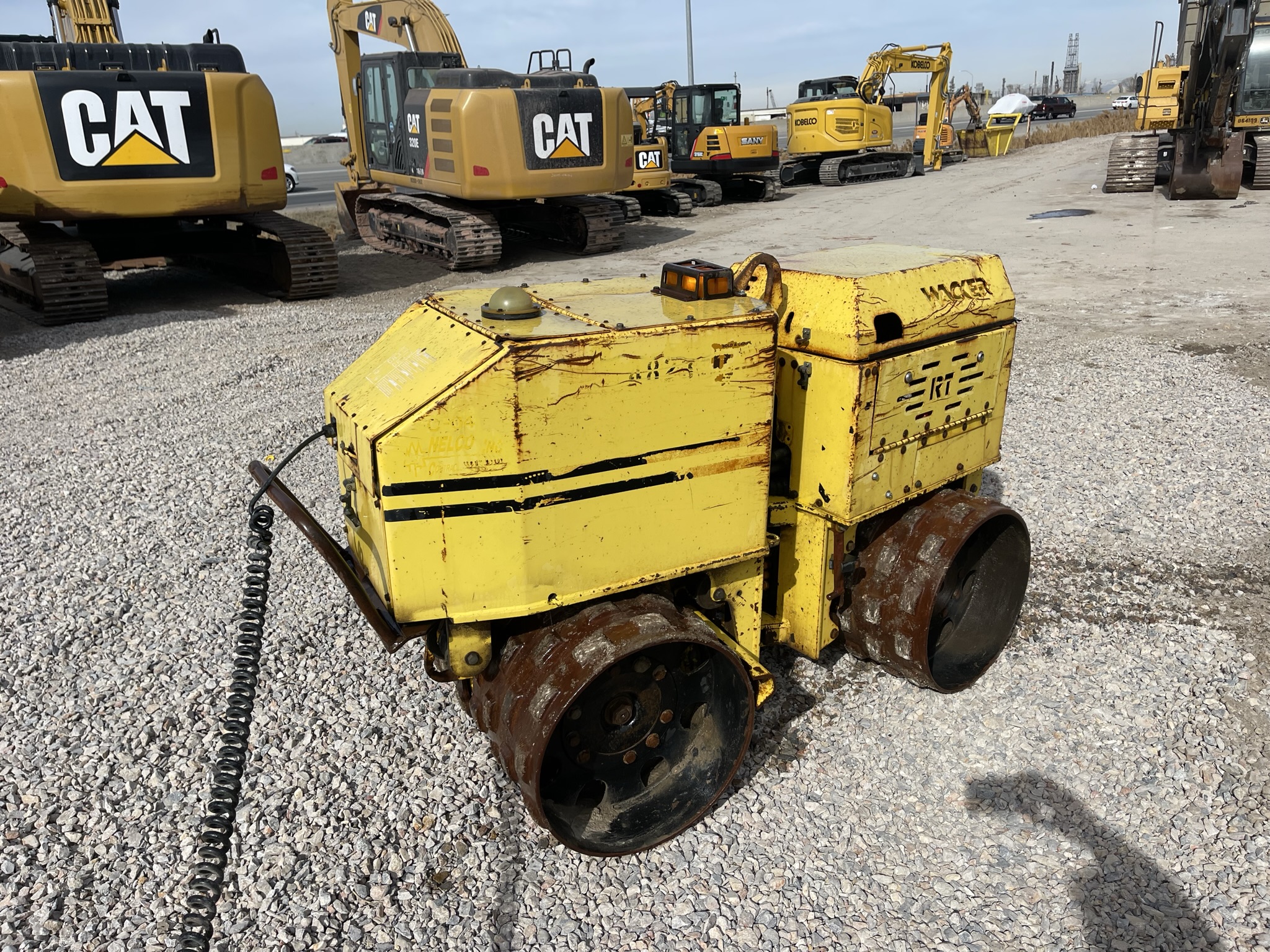 RT820 WALKBEHIND COMPACTOR - Dogface Heavy Equipment Sales