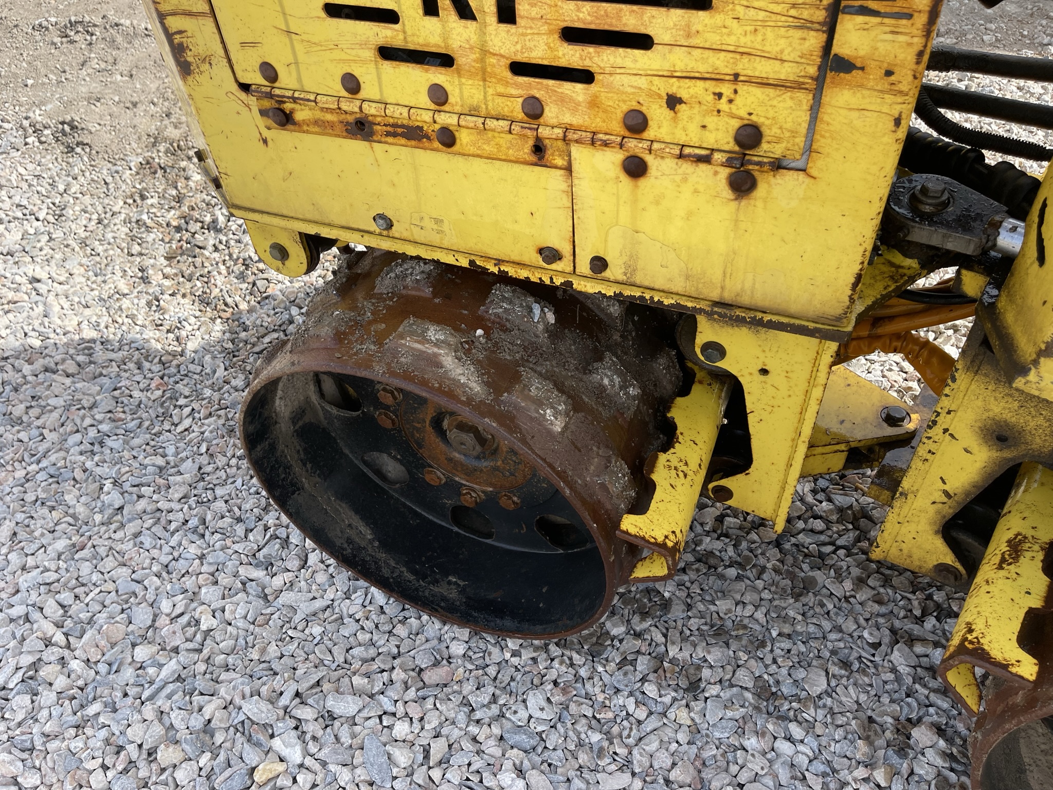 RT820 WALKBEHIND COMPACTOR - Dogface Heavy Equipment Sales