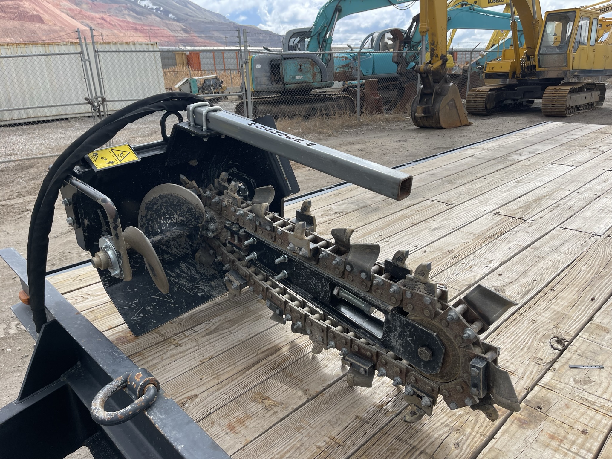 SK1050 RIDE ON TRAC MACHINE - Dogface Heavy Equipment Sales