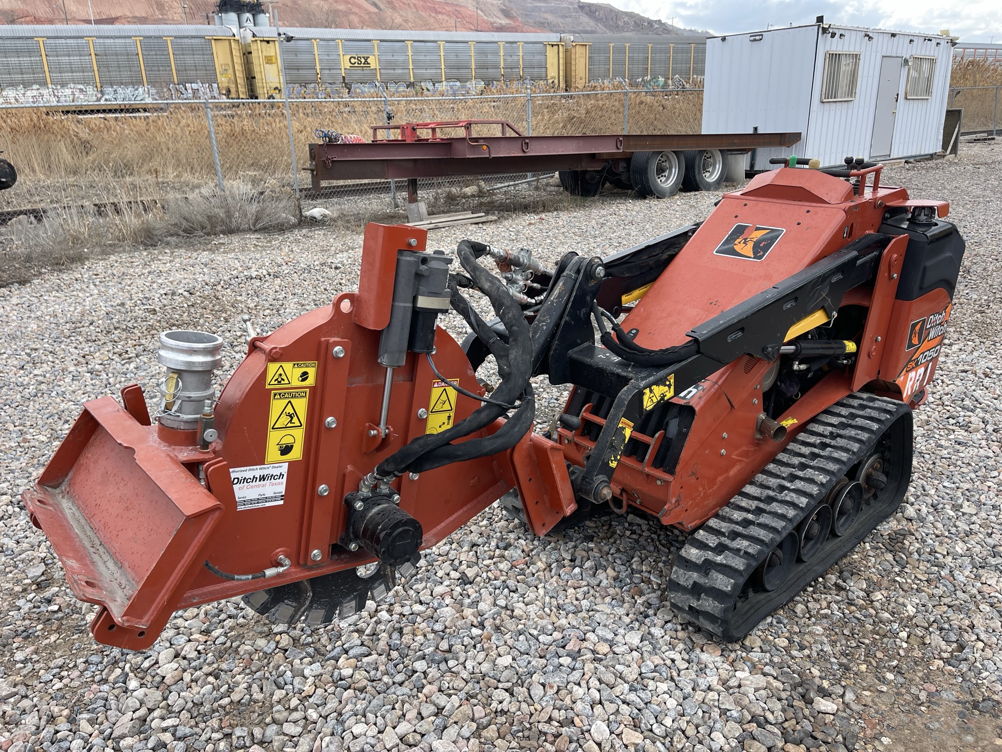 SK1050 RIDE ON TRAC MACHINE - Dogface Heavy Equipment Sales