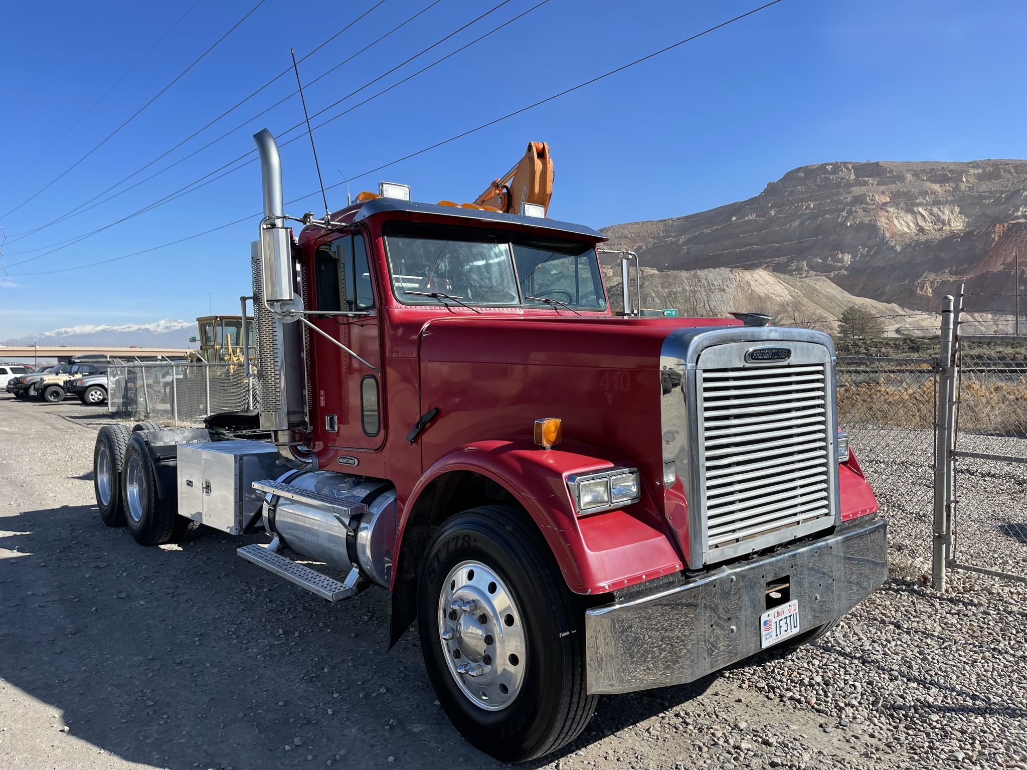 FLD120 DAY CAB TRUCK - Dogface Heavy Equipment Sales : Dogface Heavy ...