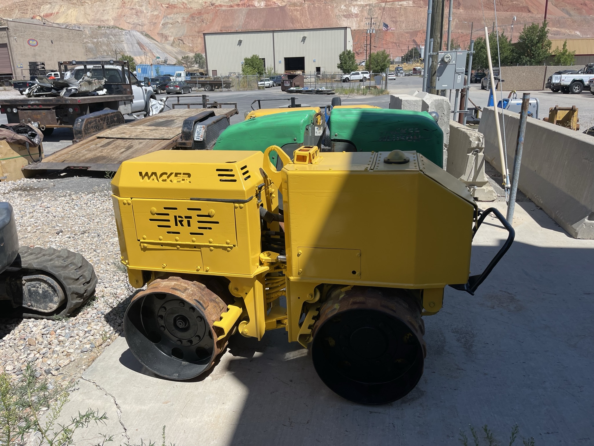 RT820 WALKBEHIND COMPACTOR - Dogface Heavy Equipment Sales