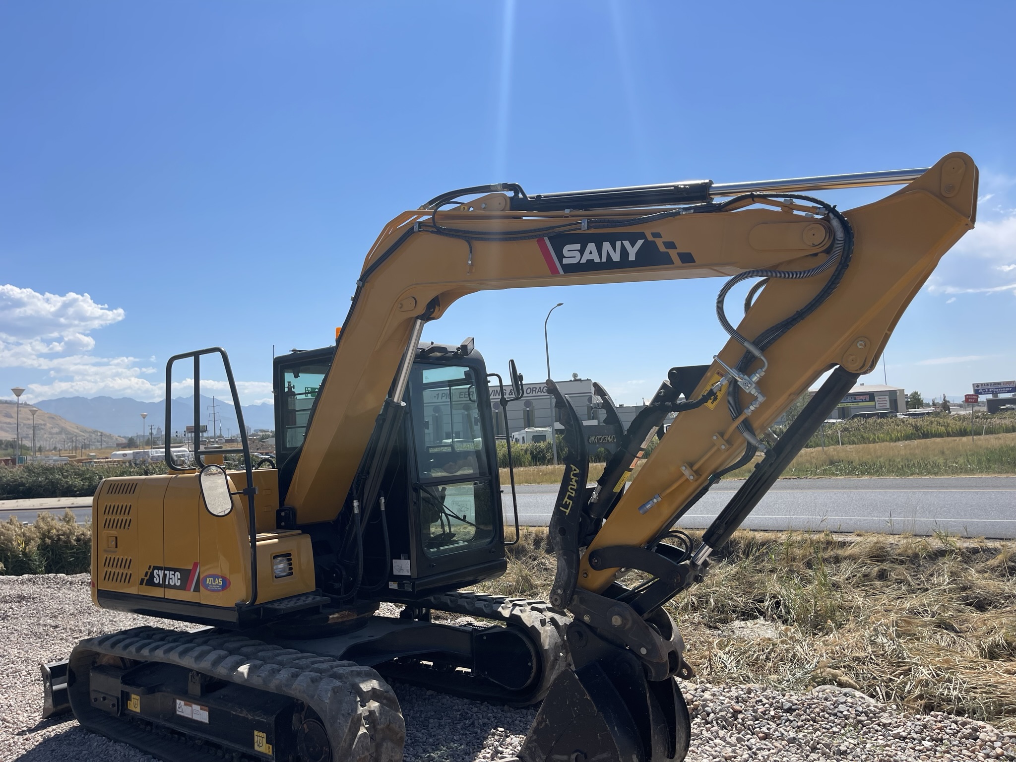 SY75 EXCAVATOR - Dogface Heavy Equipment Sales