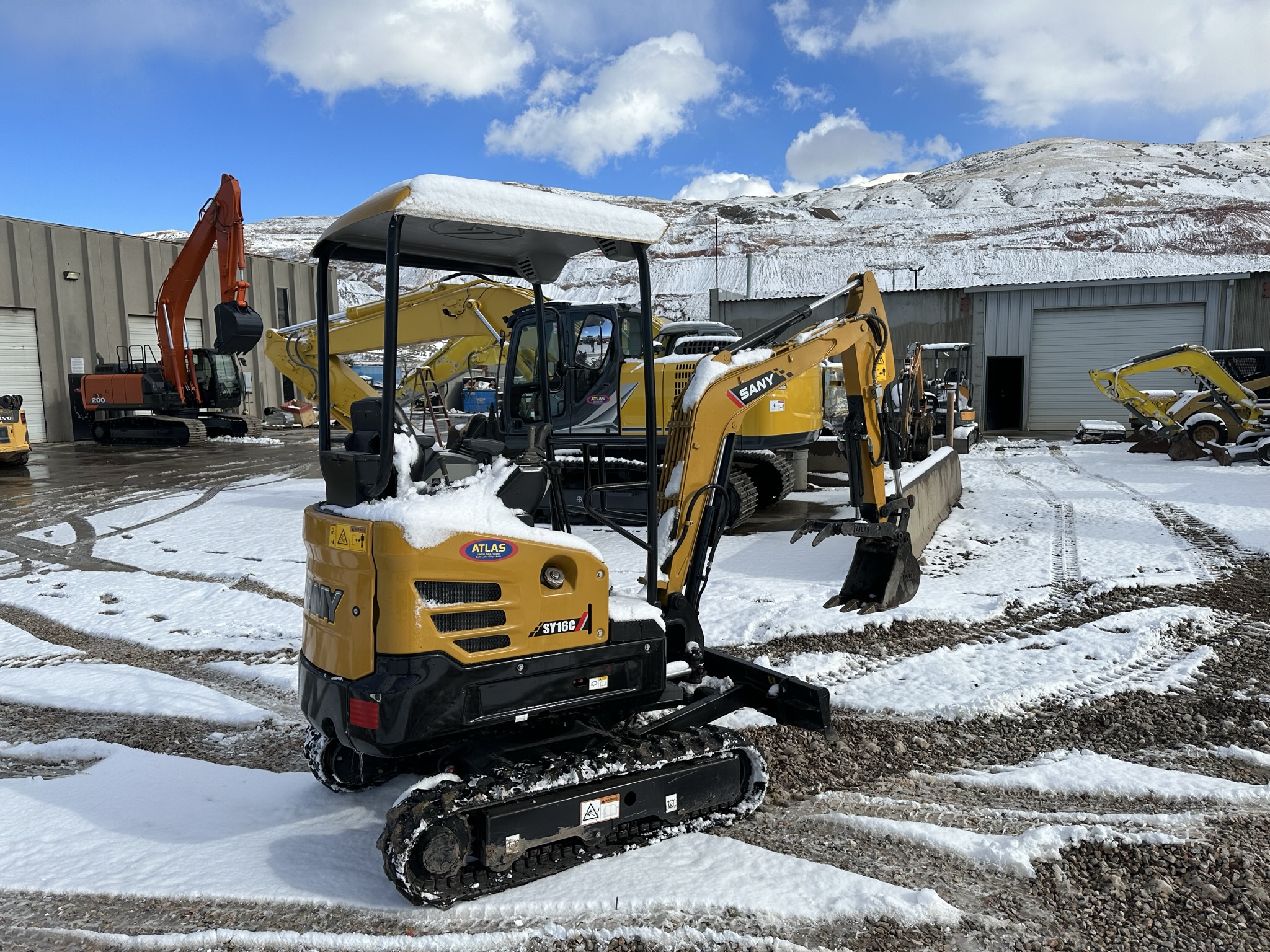 16C MINI EXCAVATOR - Dogface Heavy Equipment Sales